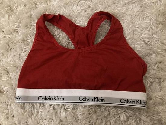 Calvin Klein    sniženo