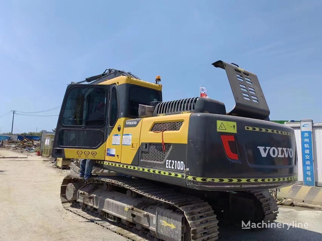 Volvo EC210 bager guseničar