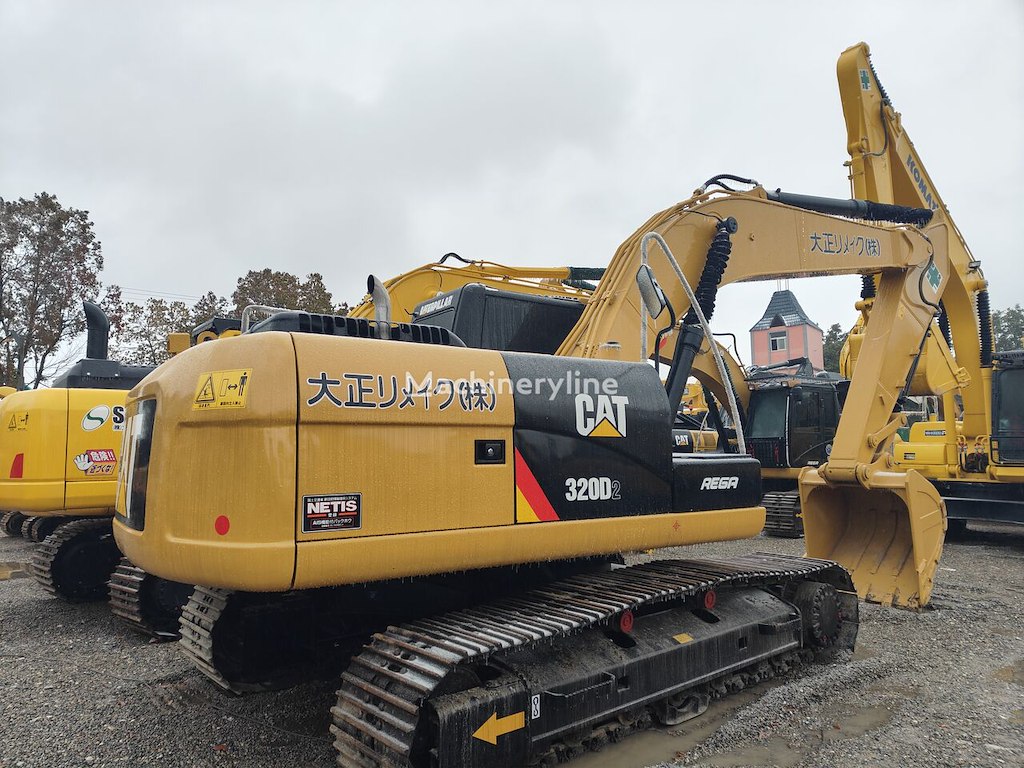 Caterpillar 320D bager guseničar