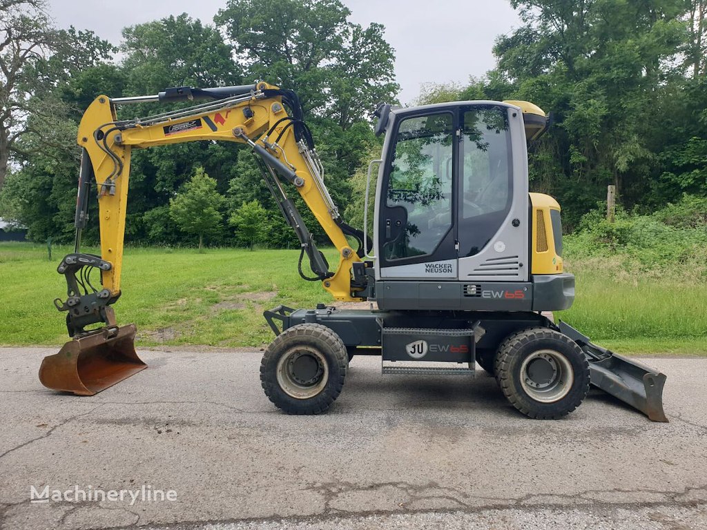 Wacker-Neuson EW 65 bager točkaš