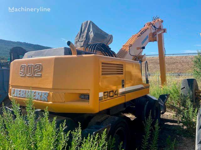 Liebherr A 902 bager točkaš po rezervnim delovima