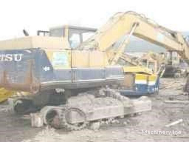 Komatsu PC210-3 bager guseničar po rezervnim delovima