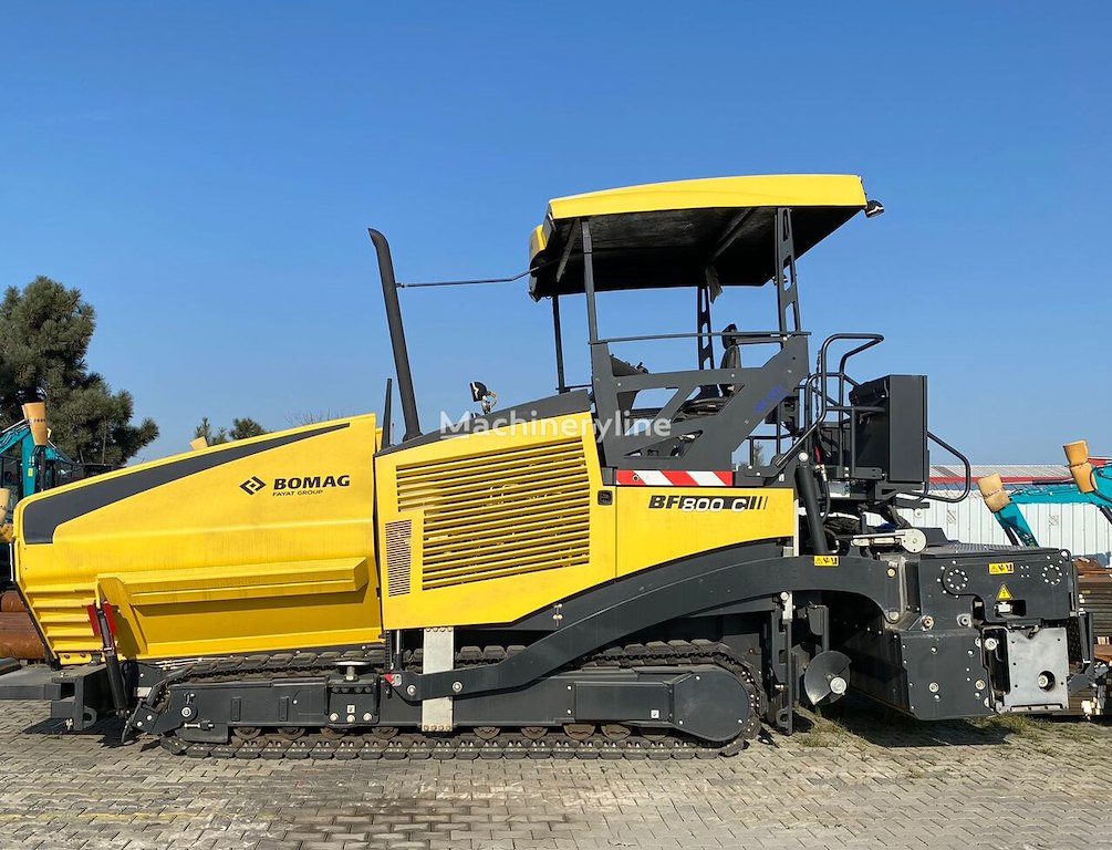 Novi BOMAG BF800C asfaltni finišer guseničar