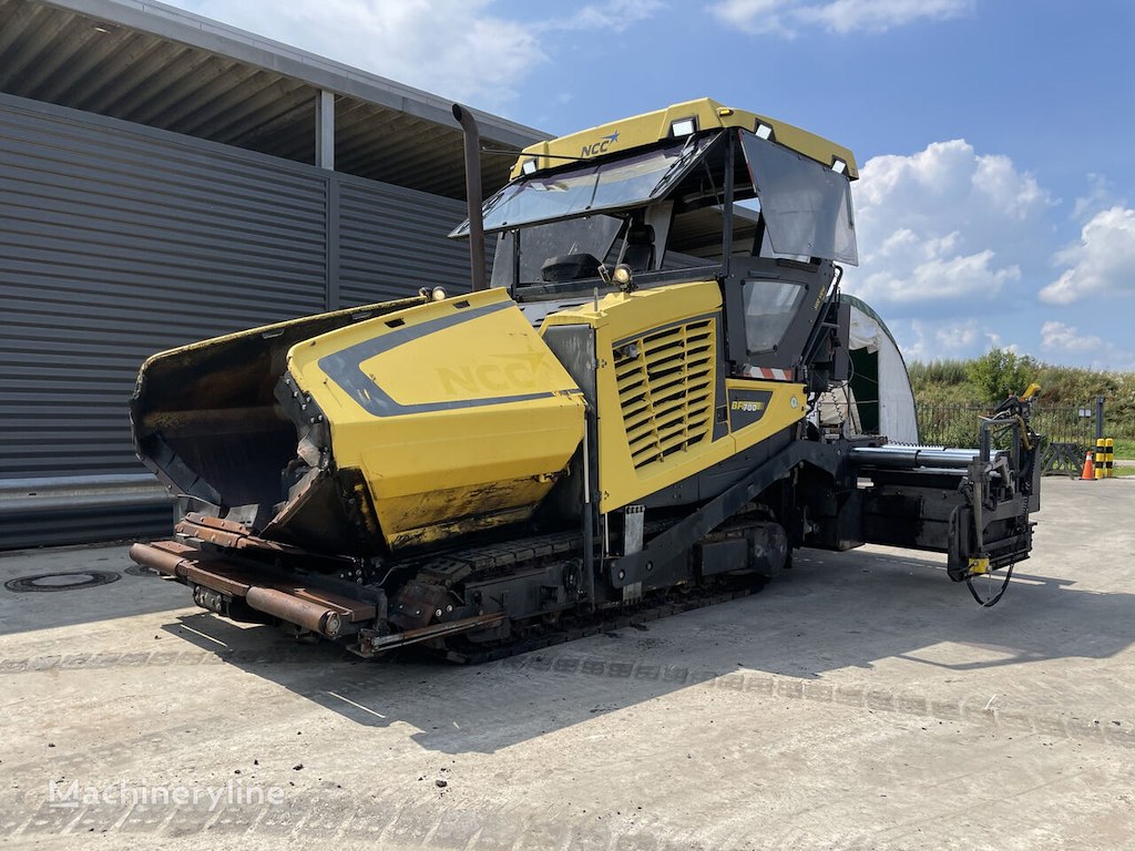 BOMAG BF 700 C-2 asfaltni finišer guseničar