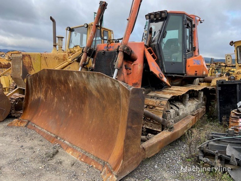 FIAT Kobelco D180 buldožer po rezervnim delovima