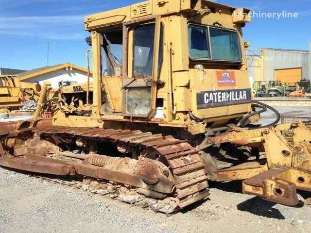 Caterpillar D5B buldožer po rezervnim delovima