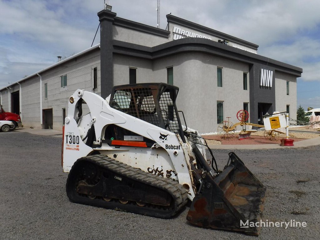 Bobcat T300 mini utovarivač guseničar