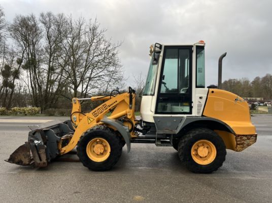 Liebherr L506 STEREO prednji utovarivač