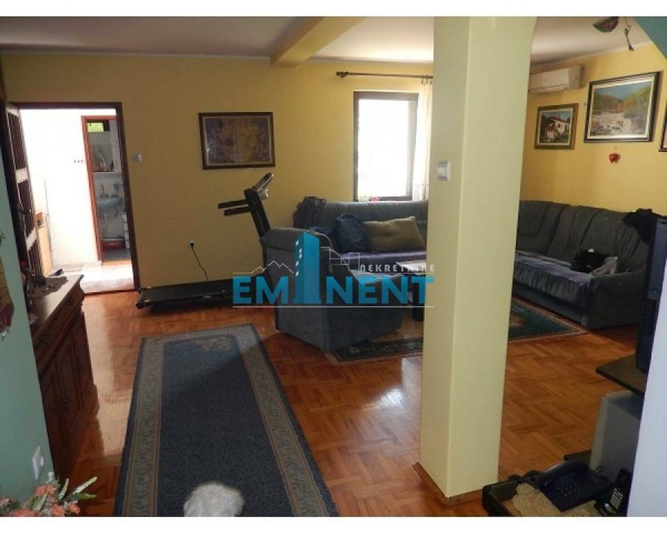 Voždovac, Kumodraž, Torlački vis, Kuća, 132m2, 171000 EUR