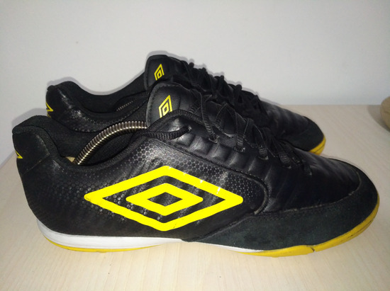 Umbro patike za fudbal broj 41