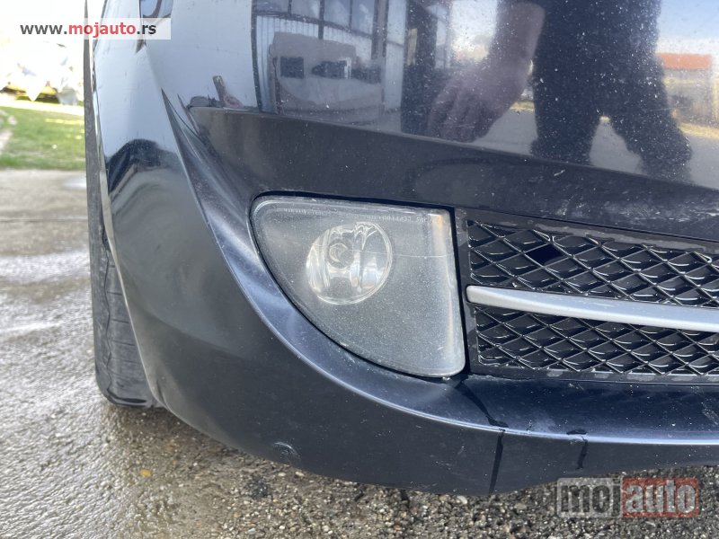 Desna maglenka za BMW 5 F10