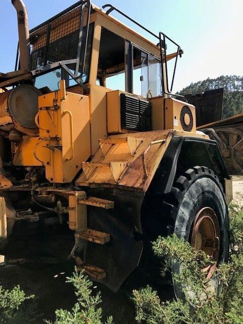 Volvo A35 zglobni damper po rezervnim delovima