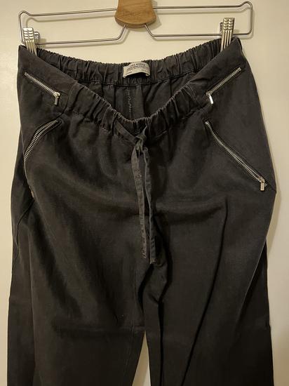 Zara pantalone -NOVOO