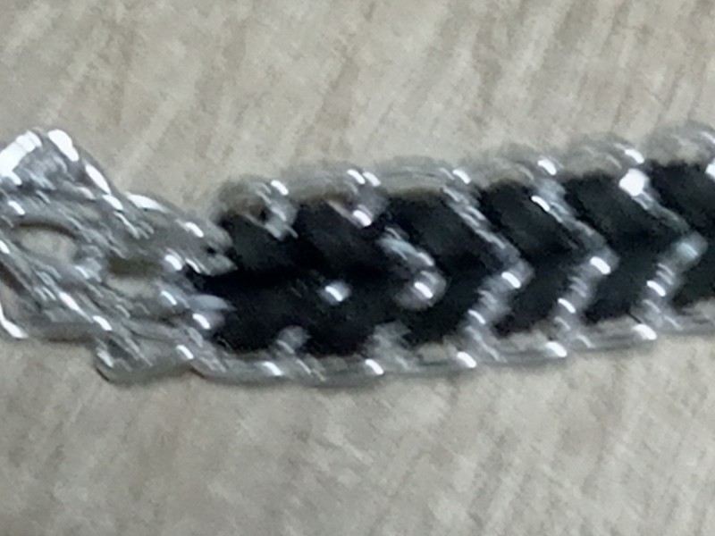 ATRAKTIVNA kupite 5-platite 4
