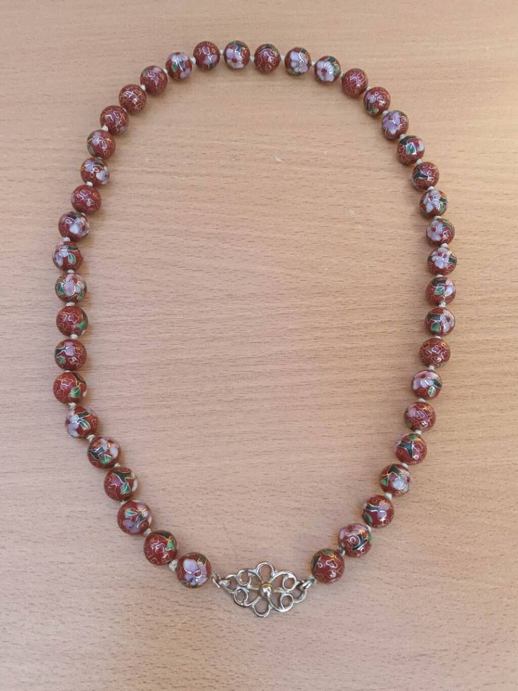 Ogrlica Kloazon 1 Ogrlica Kloazon Dužina-obim 62 cm, prečnik perle