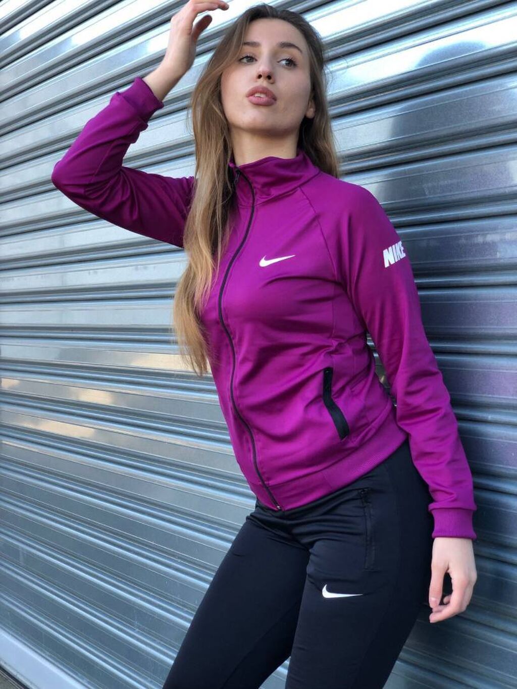 Nike ženska trenerka Novo Mokra likra Veličine m l xl 2xl Za