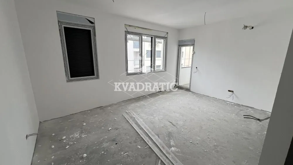 Prodaja, trosoban stan, 79m2, Crveni Krst, Beograd