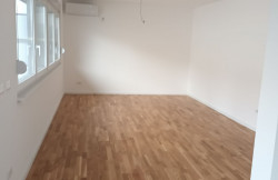 Prodajem Stan-Apartman, Cvetkova Pijaca, Zvezdara, Beograd, €250.000