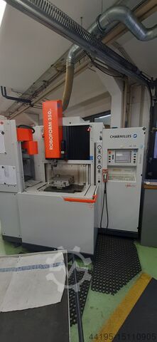 EDM mašina koja tone
Charmilles Roboform 350 µ