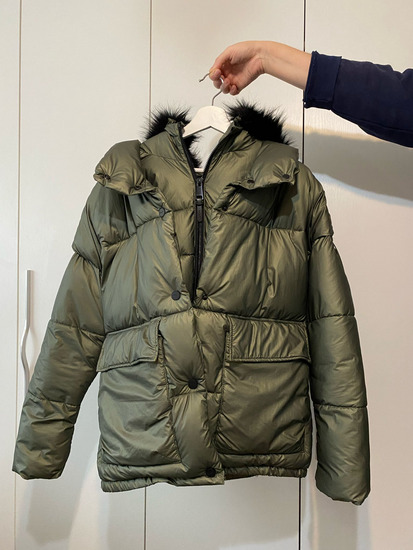 DKNY zimska jakna