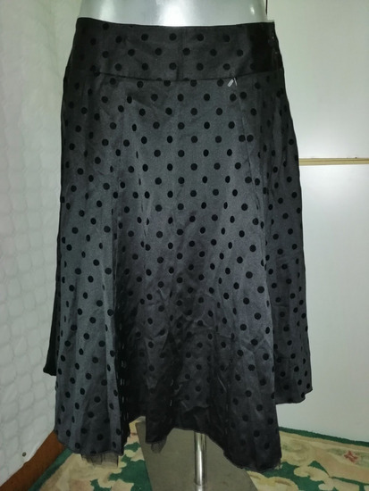 Sisley suknja zenska 1
