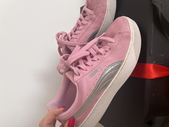 Puma pink patike