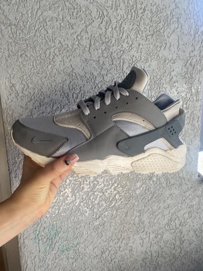 Patike nike huarache