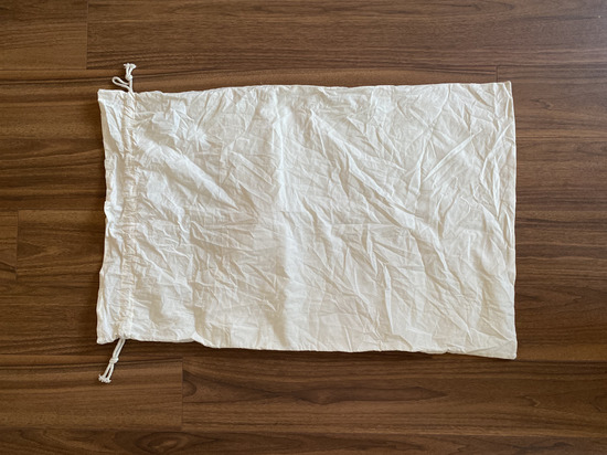 Zara home dust bag 84x56 cm