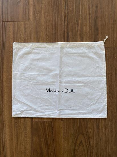 Massimo Dutti dustbag 46x36cm NOVO