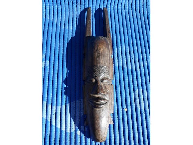 Manja Africka Figura/Maska od Drveta br 1