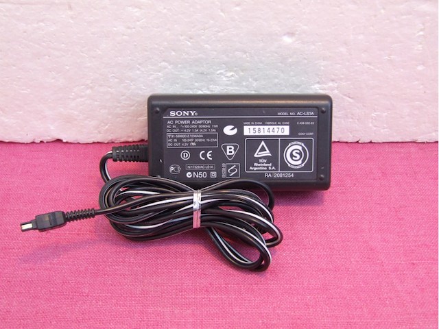 Sony AC-LS1A adapter 4.2V 1.5A ORIGINAL + GARANCIJA!