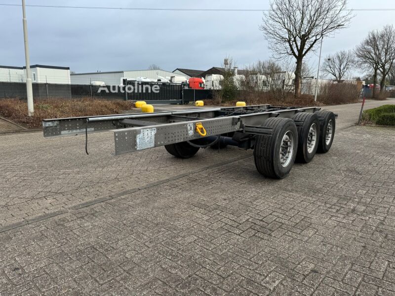 Schmitz Cargobull 3 AXLE TRAILER CHASSIS prikolica šasije