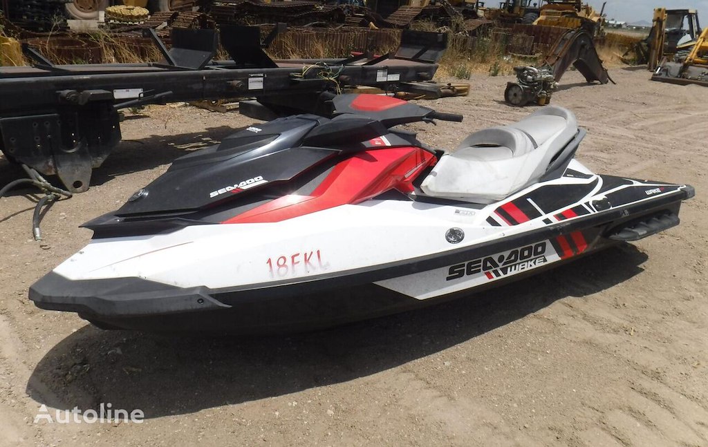 Sea-Doo WAKE 155 jet ski