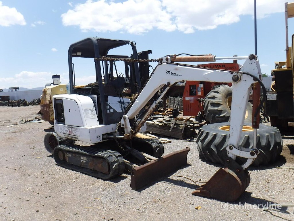 Bobcat 325 mini bager