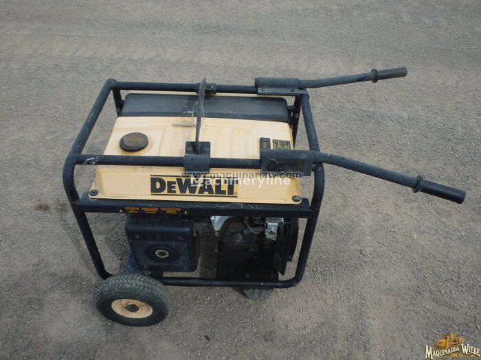 DeWalt DG4400B diesel generator
