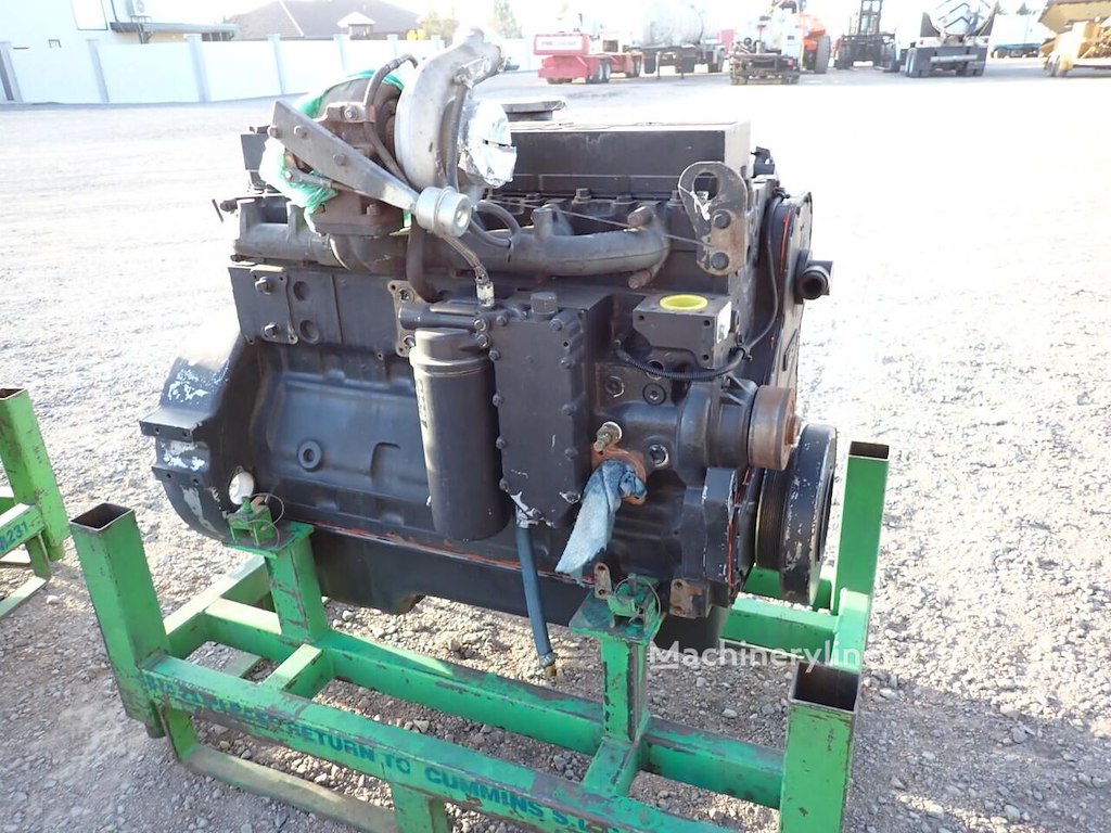 Cummins ISL 330 motor za bagera