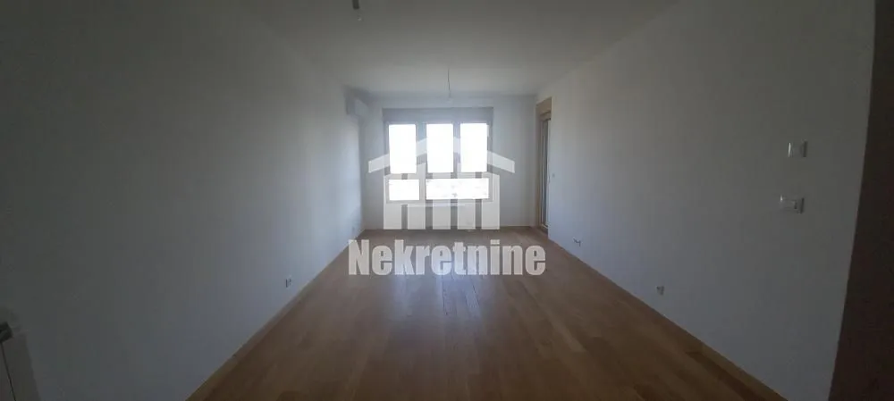 Prodaja, četvorosoban stan, 98m2, Novi Beograd Blok 65, Novi Beograd, Beograd