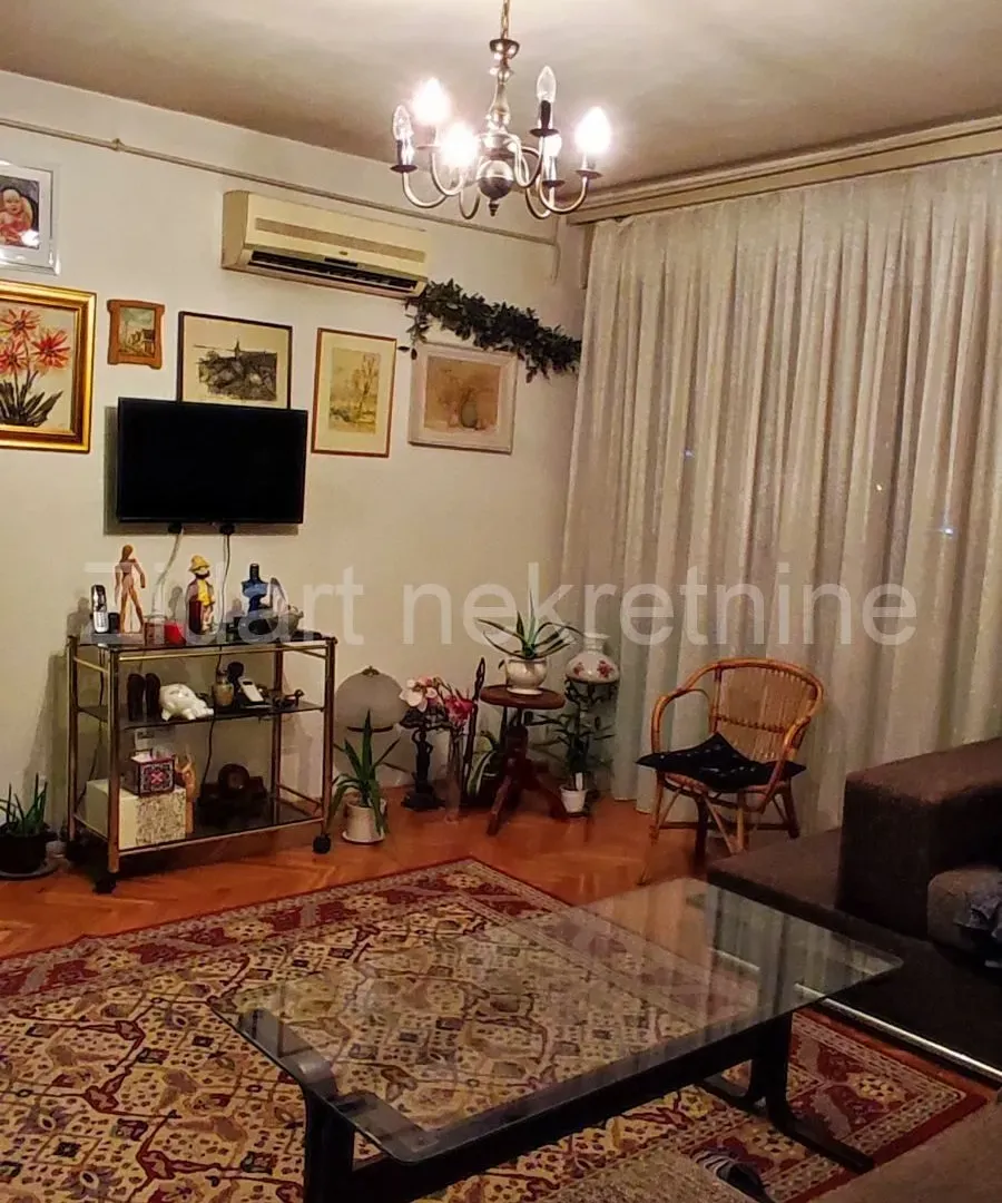 Prodaja, stan, 90m2, Novi Beograd Blok 33, Novi Beograd, Beograd