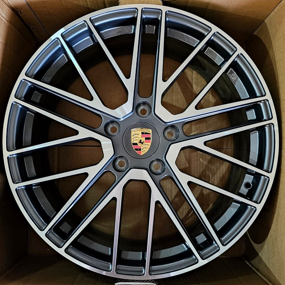 ORIGINAL ALU FELNE ZA PORSCHE
11.5/8.5J x21 ET67/50 5X130