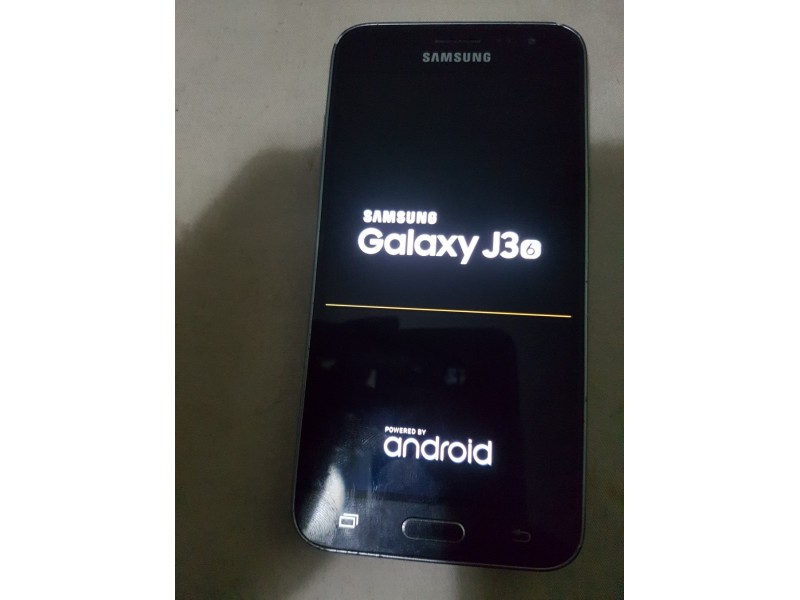 Mobilni telefon Samsung Galaxy J36 (J320FN) Popust 20%