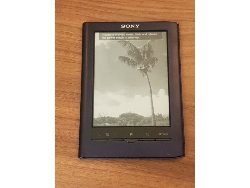 Sony PRS-350 ebook reader u futroli