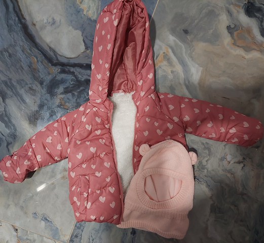 Zimska jakna i kapica za bebu devojcicu 9-12m