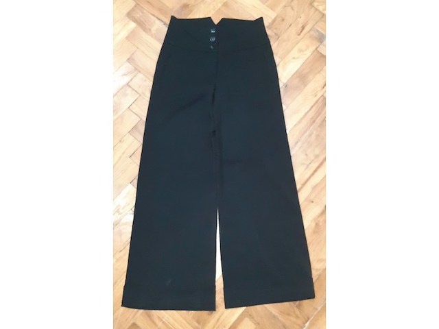 H&;M elegantne crne pantalone