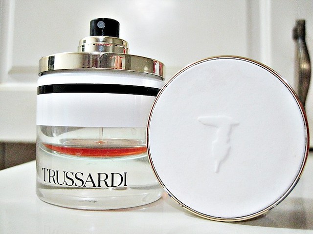 Pure Jasmine Trussardi