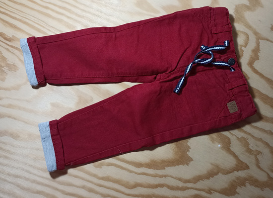 NOVO crvene pantalone za bebe