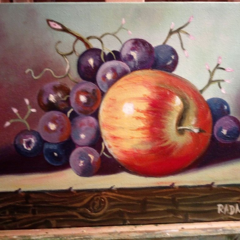 Jabuke i grožđe