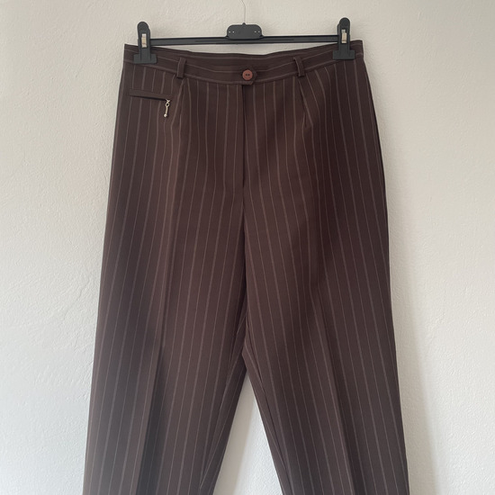 Poslovne pantalone