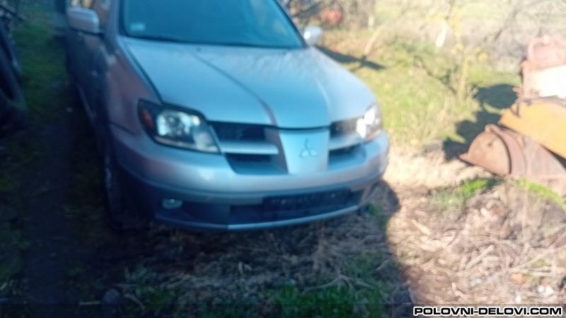 Mitsubishi Outlander 20i Kompletan Auto U Delovima