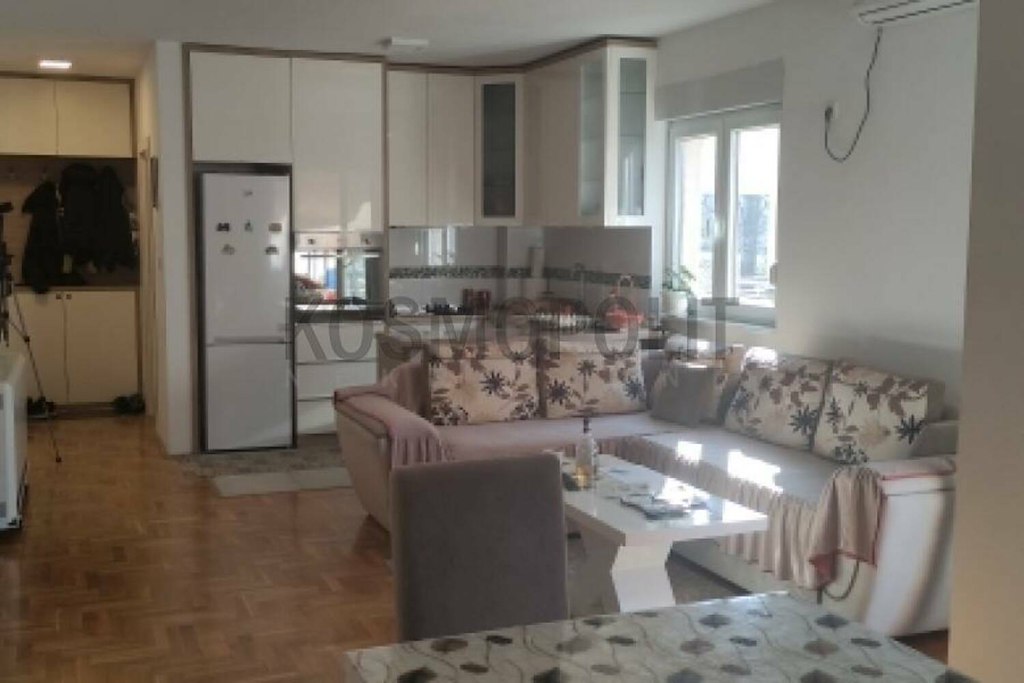 Voždovac, Banjica, Radomira Markovića , 2.0, 54m2, 129900 EUR