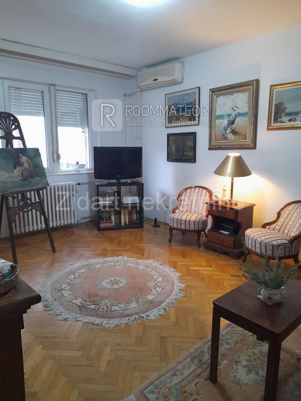 Sinđelićeva, Četvorosoban stan na prodaju, 84m2, 345.000€